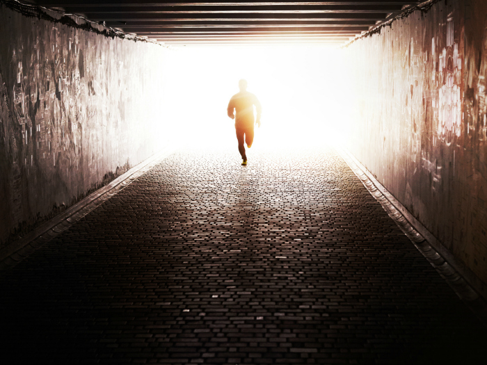 Soñar con escapar ¿Que Significa? Explicación 100% Real!